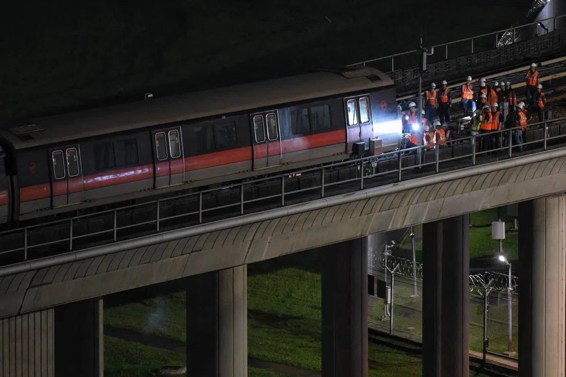 East-West Line disruption to go into second day, no MRT service between ...