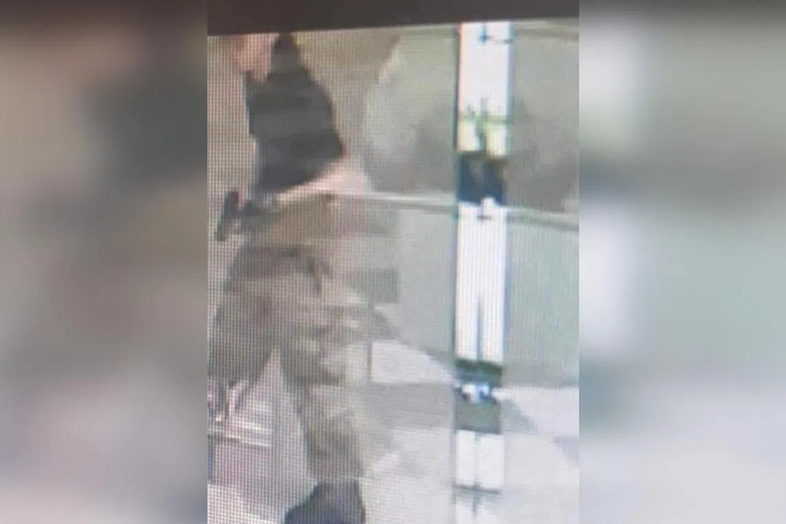 Bangkok’s Siam Paragon shooting: Two killed, 14-year-old suspect ...