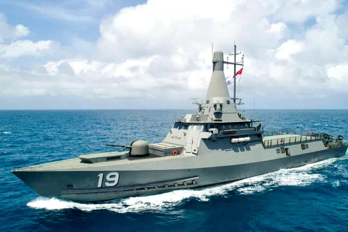 SAF hands out Best Unit Awards; RSAF’s 142 Squadron, RSS Indomitable, Red Berets among winners ...