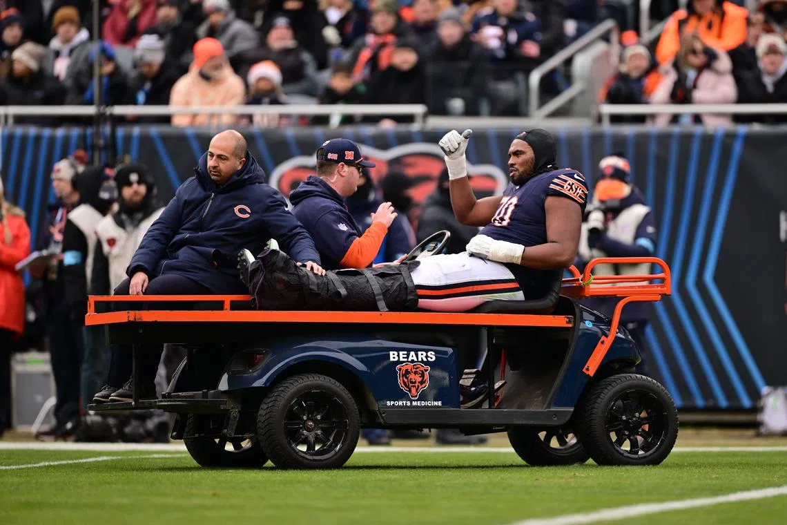 Report: Bears LT Braxton Jones sustains broken ankle | The Straits Times