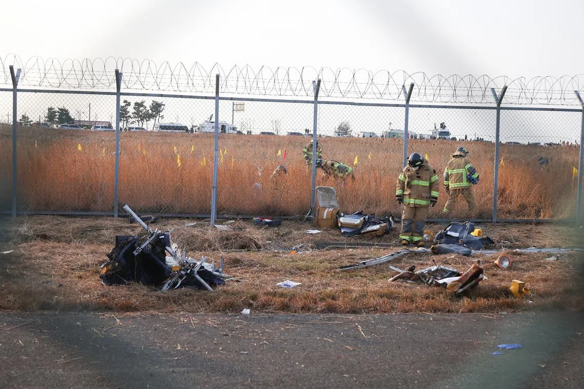 Jeju Air plane crashes upon landing in South Korea, 179 on board ...