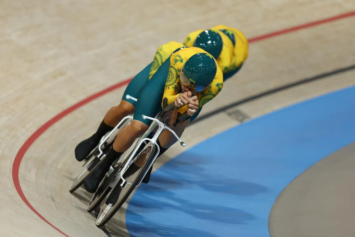 Cycling-Australia smash team pursuit world record to reach final | The ...