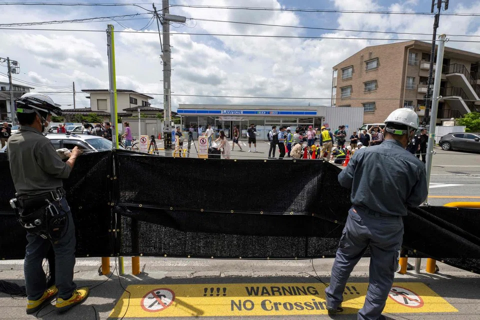 Sick of tourists, Japan town blocks view of Mount Fuji at popular spot ...