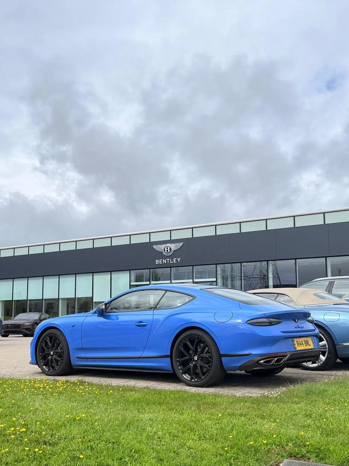 Bentley Continental GT S brings sharper handling to the luxury four ...