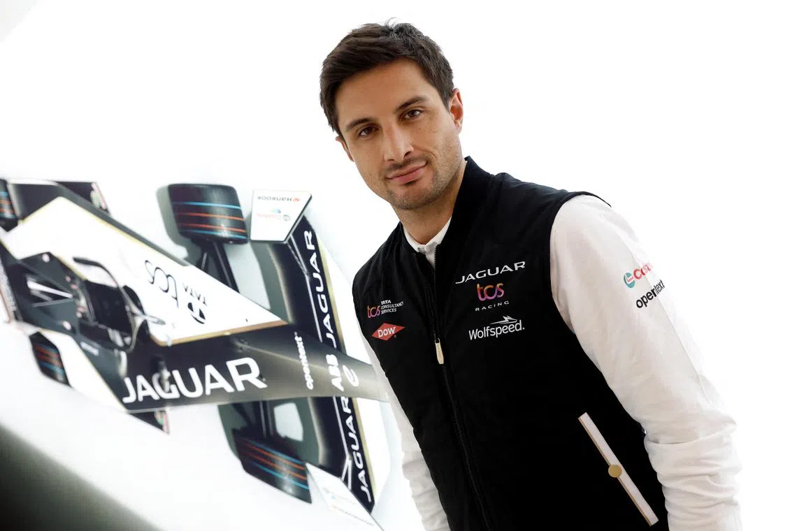 Clara kush erome i think she has resided in the country for