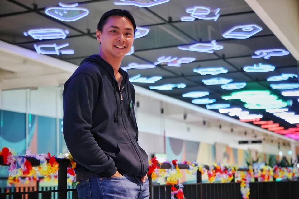 BookTalk: Grab Singapore’s Yee Wee Tang uses audiobooks while commuting ...