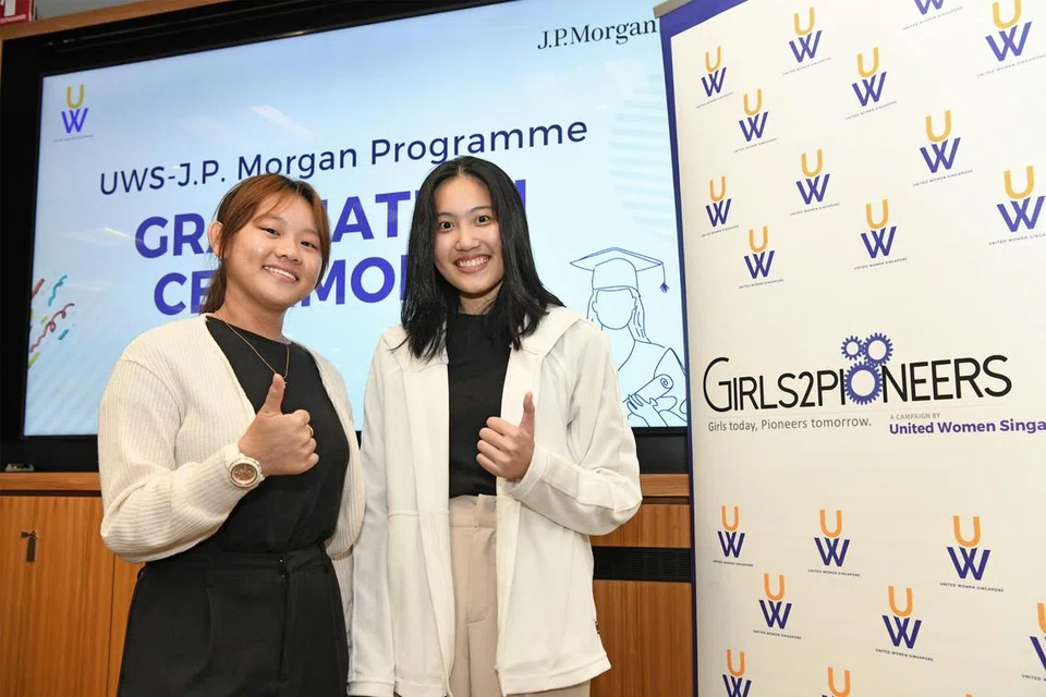 Young women get hands-on experience in Stem jobs via United Women ...