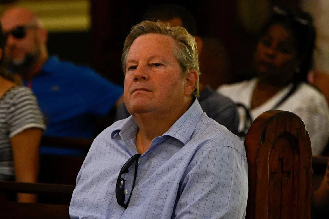 Washington scolds Cuba after crowds heckle US diplomat | The Straits Times