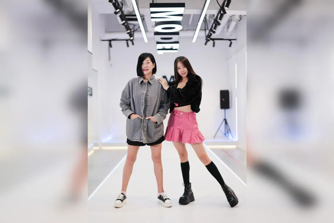 Mum took a fall, but stands by model daughter | The Straits Times