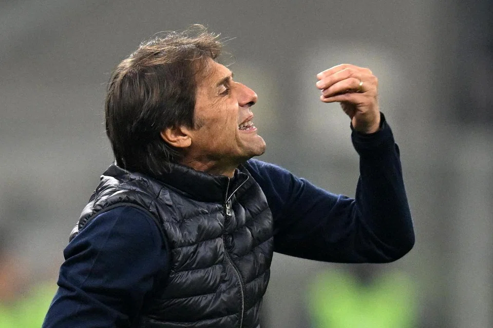 Napoli boss Antonio Conte left fuming with VAR in Inter Milan stalemate ...