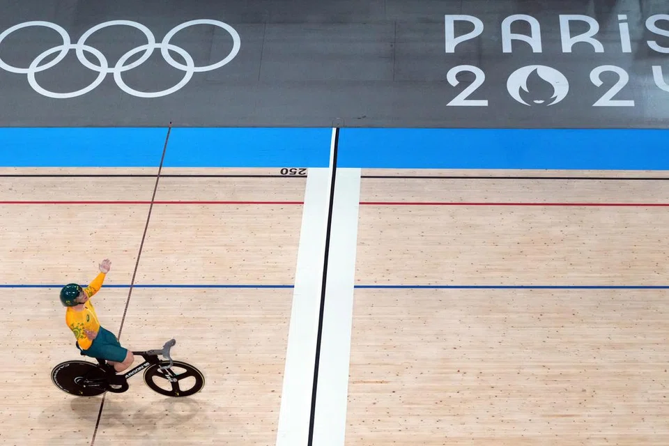 Richardson switches allegiance from Australia to Britain | The Straits ...