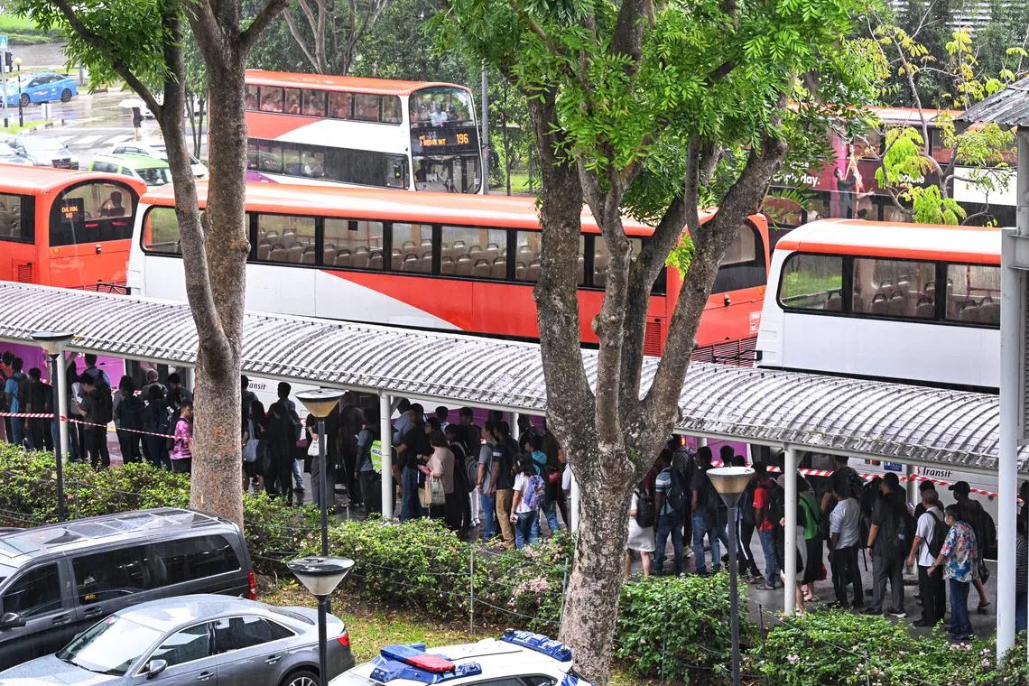 Free bus services, shuttle trains: Alternative travel options amid MRT disruption on EWL | The ...