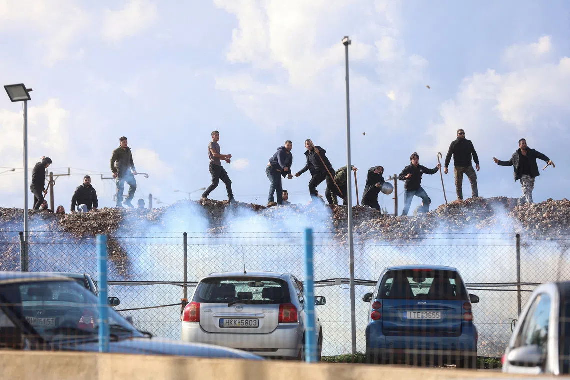 Greek farmers continue nationwide blockades to protest delayed funding ...