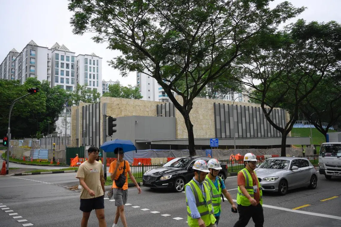 Die MRT-Station Hume der Downtown Line wird am 28. Februar vorzeitig ...