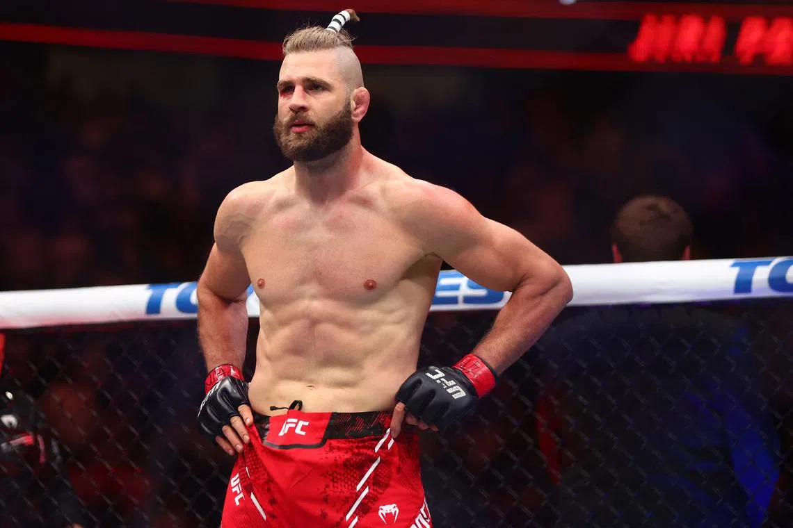 Mixed Martial Arts-Prochazka wants champion Pereira to shun magic ...