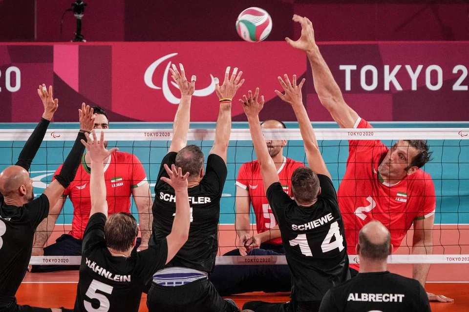 Morteza Mehrzadselakjani, the ‘giant’ lynchpin of Iran’s sitting ...