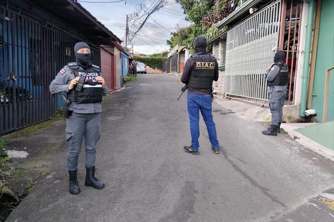 Costa Rica with US help nabs 21 suspects linked to human trafficking ...