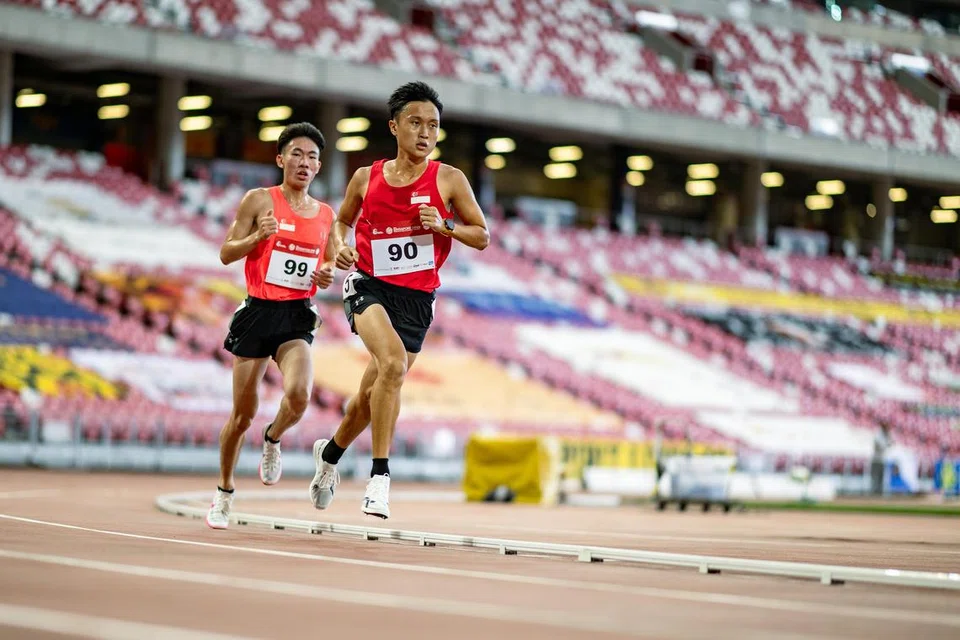 Second time’s the charm as S’pore runner Shaun Goh breaks 10km road national record | The ...