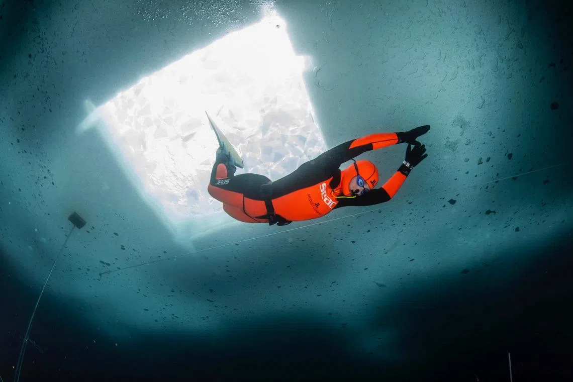 Diving-Cafolla reclaims apnea ice diving world record in just 36 hours ...