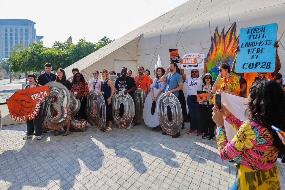 Record more than 2,000 fossil fuel lobbyists at COP28 talks | The ...