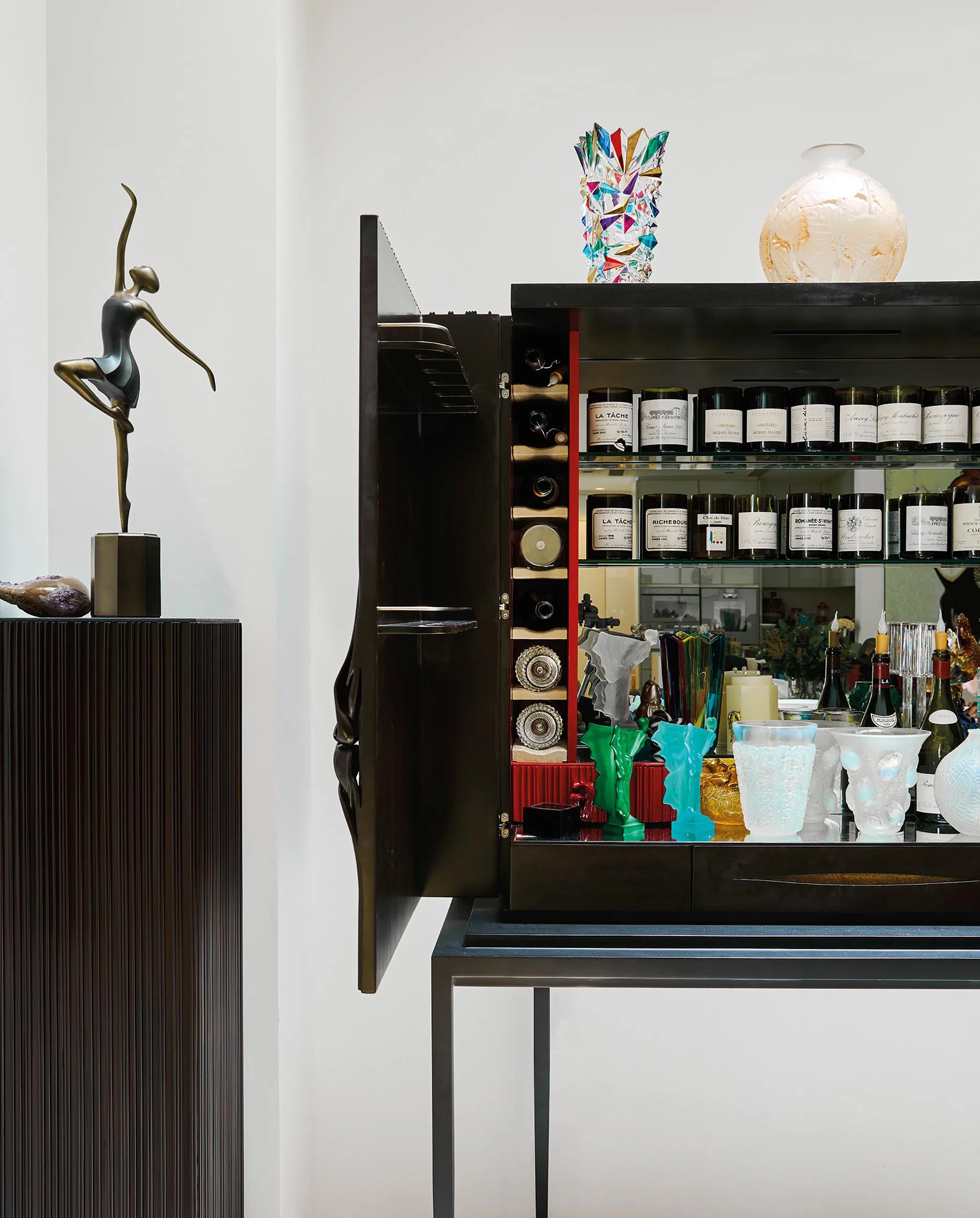 CEO of luxe furniture label Christopher Guy has a cosy home with ...