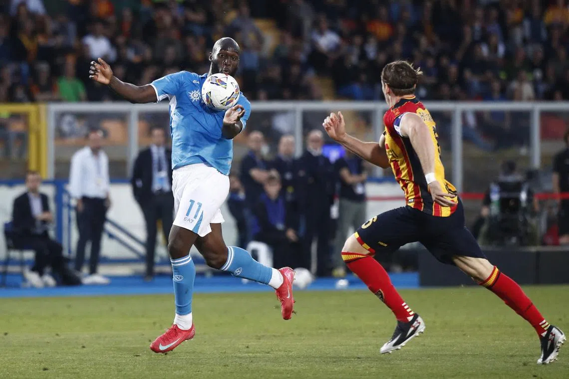 Napoli edge closer to Serie A title with 1-0 win at Lecce | The Straits ...