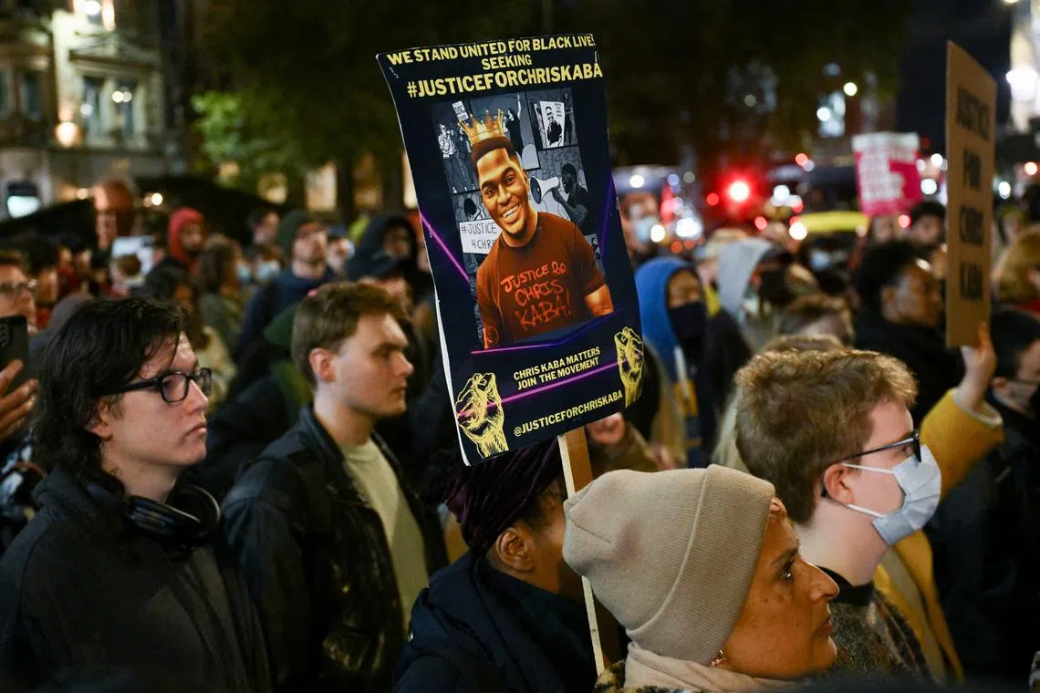 UK police officer cleared of murder of Black man | The Straits Times