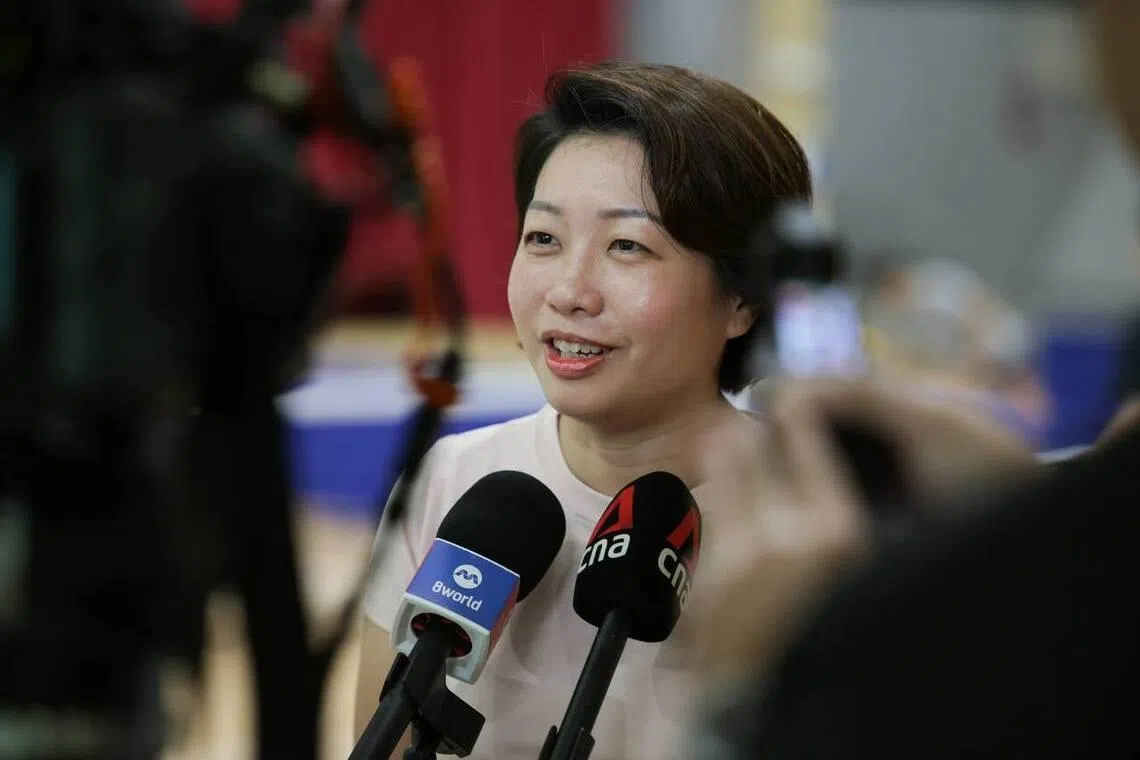 ‘Silent pickleball’: Mountbatten residents trial playing with foam ...