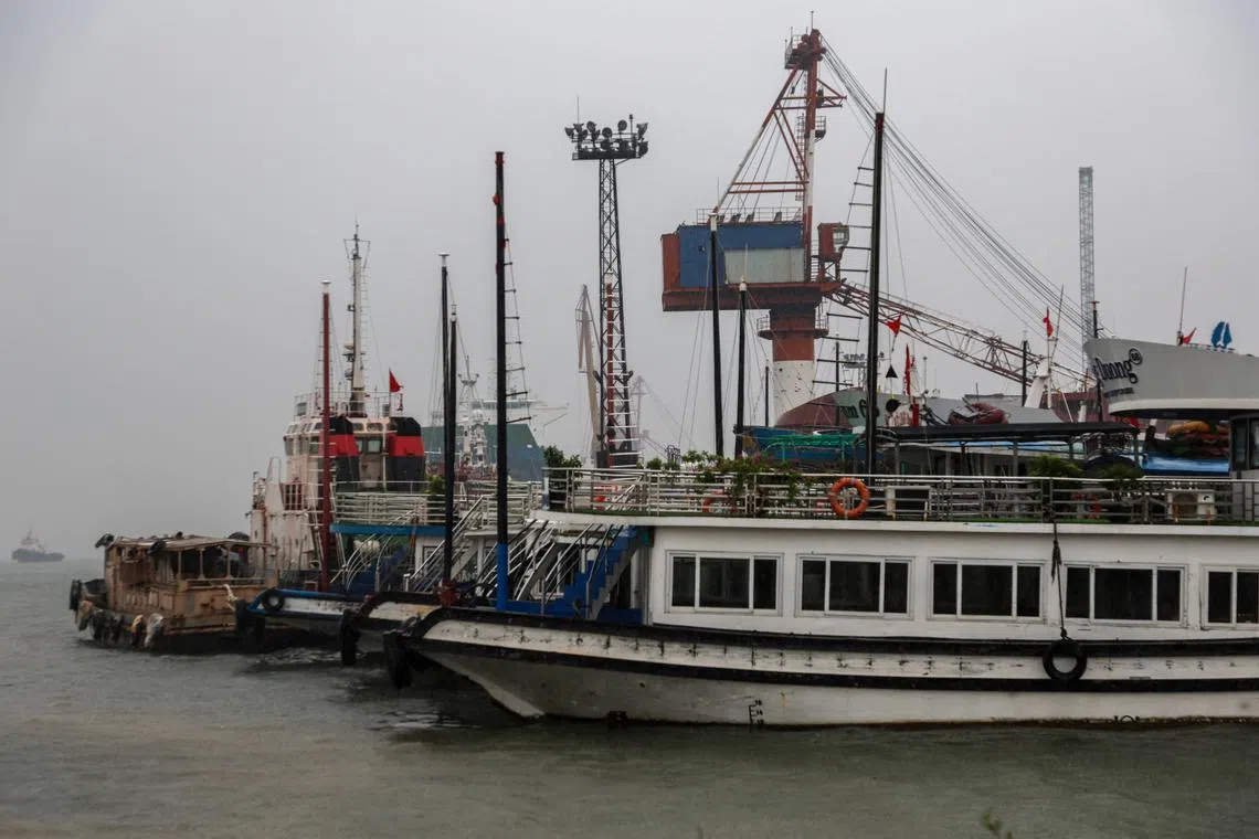 Vietnamese coastal provinces on emergency footing as Typhoon Wipha ...