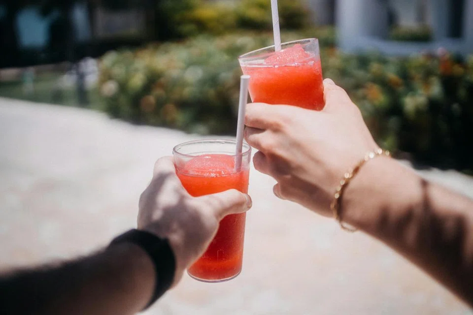 Glycerol in slushies: No adverse effects reported in S’pore, but ...