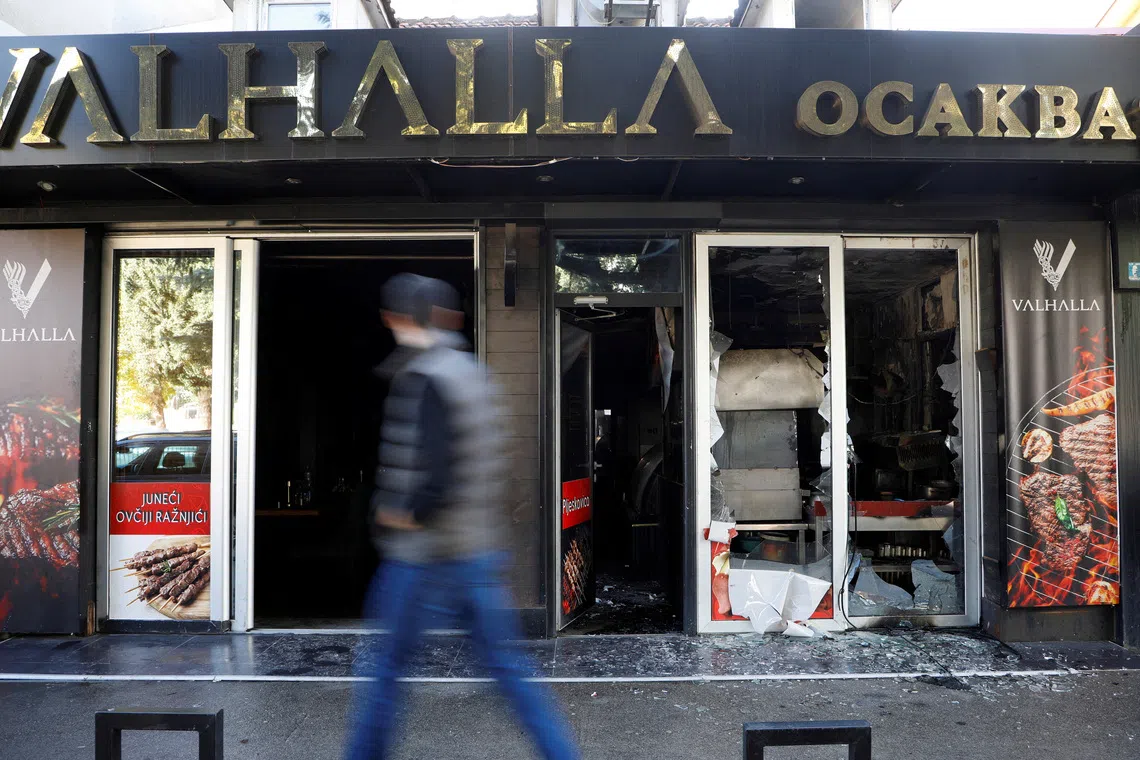 Citing better cooperation, Montenegro lifts visas for Turkish citizens ...