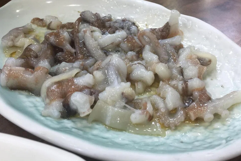 82-year-old man in South Korea chokes to death after eating live ...