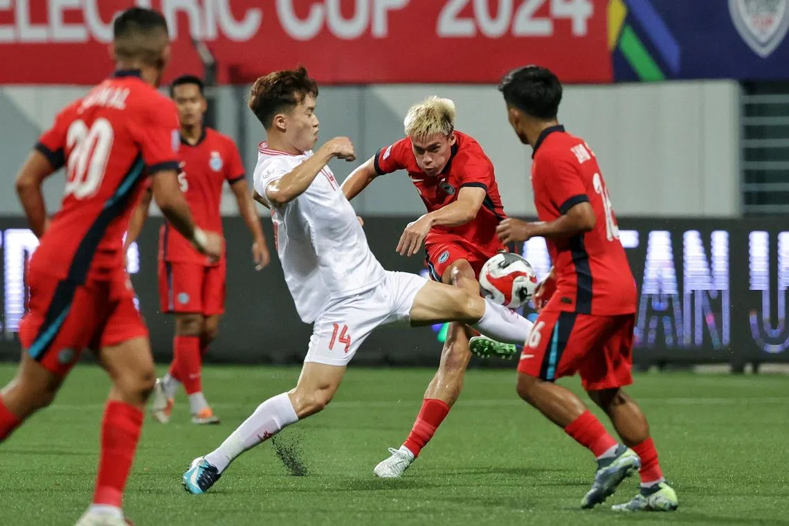 Heartbreak as Singapore lose 2-0 to Vietnam in first leg of Asean Cup s ...