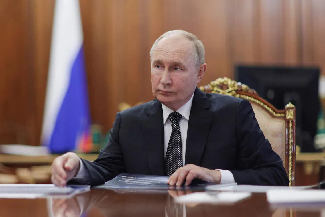 Putin tells Scholz that Russia is willing to look at energy cooperation, Kremlin says | The ...