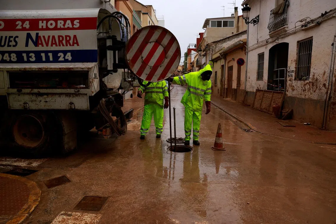 Spaniards brace for fresh storms two weeks after deadly Valencia floods ...