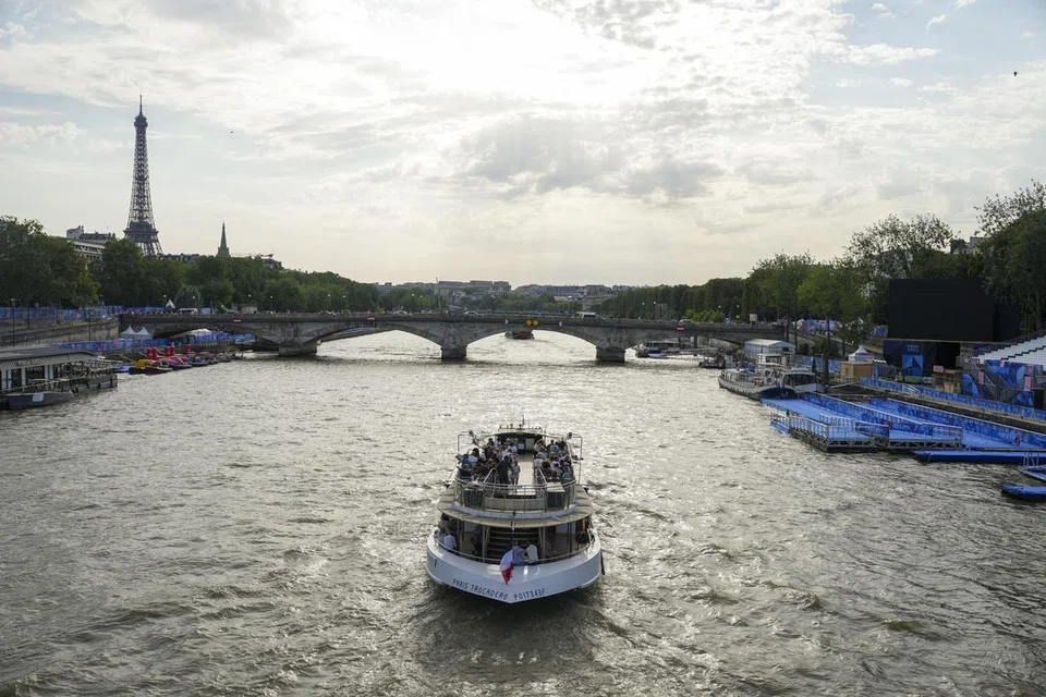 Triathlon races to go ahead on Wednesday as Seine passes water quality ...