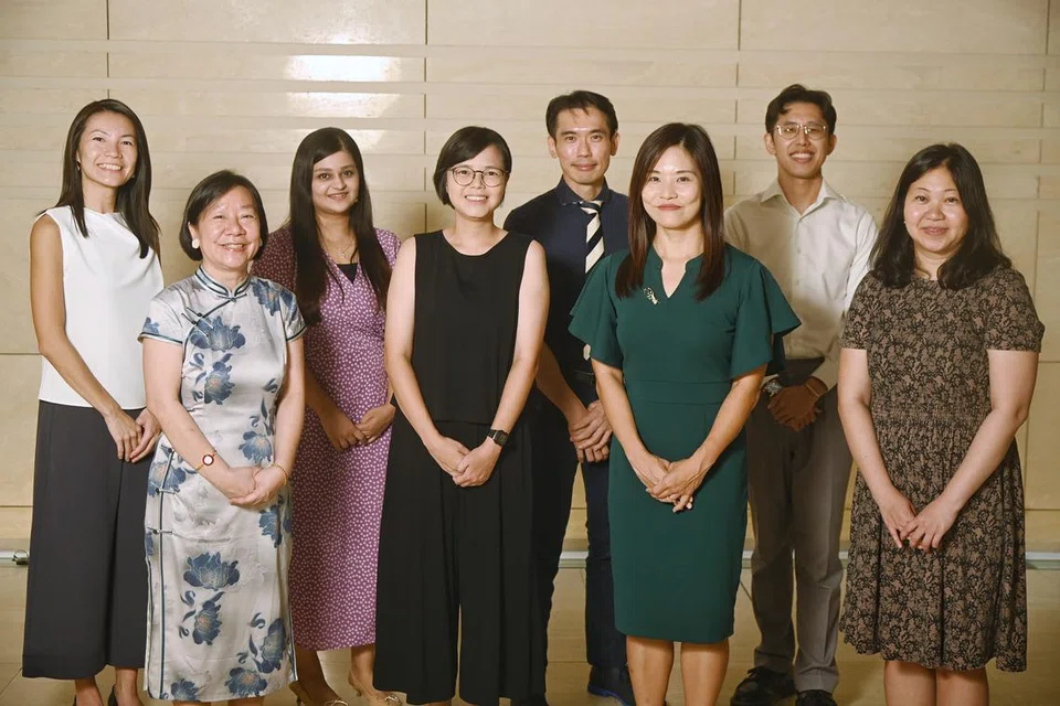 8 educators receive Inspiring Teacher of English Award for their ...