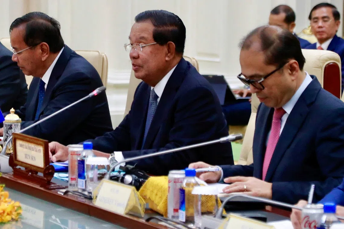 Cambodian ex-PM Hun Sen rails against ‘immoral’ Thai target shooting video | The Straits Times