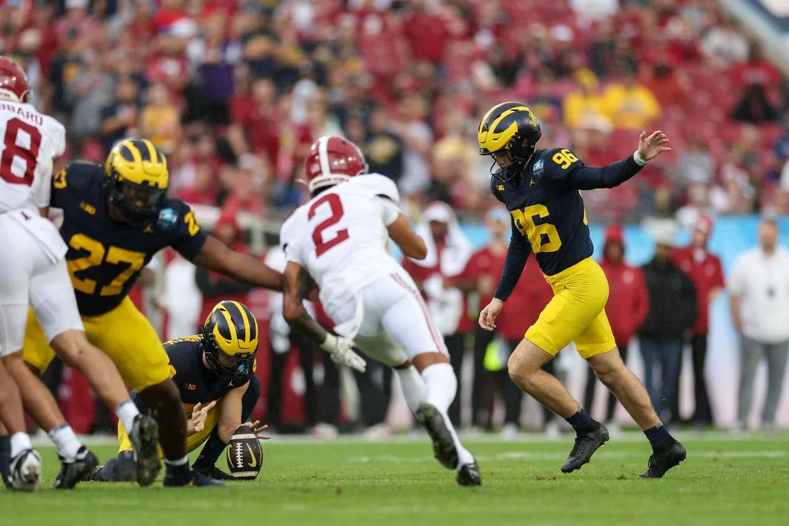 Bowl roundup: Michigan upsets No. 11 Alabama | The Straits Times