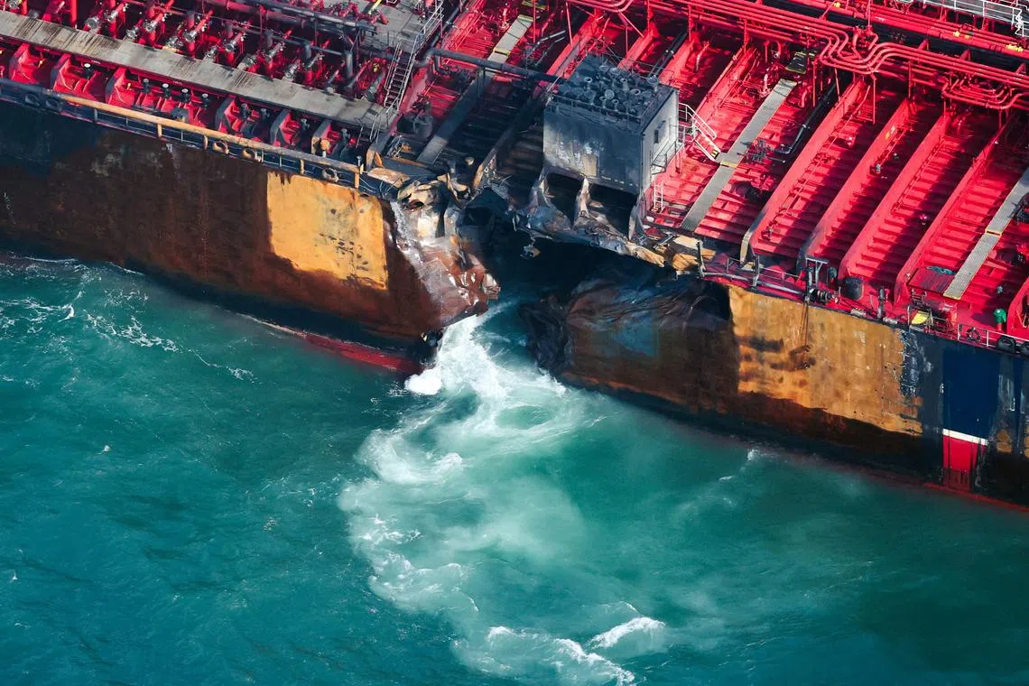 UK ship crash needs fully transparent investigation, says seafarers ...