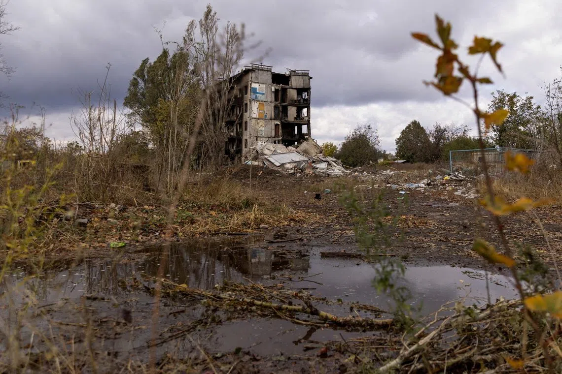Ukraine says Russian forces use aviation, keep pushing on Avdiivka ...