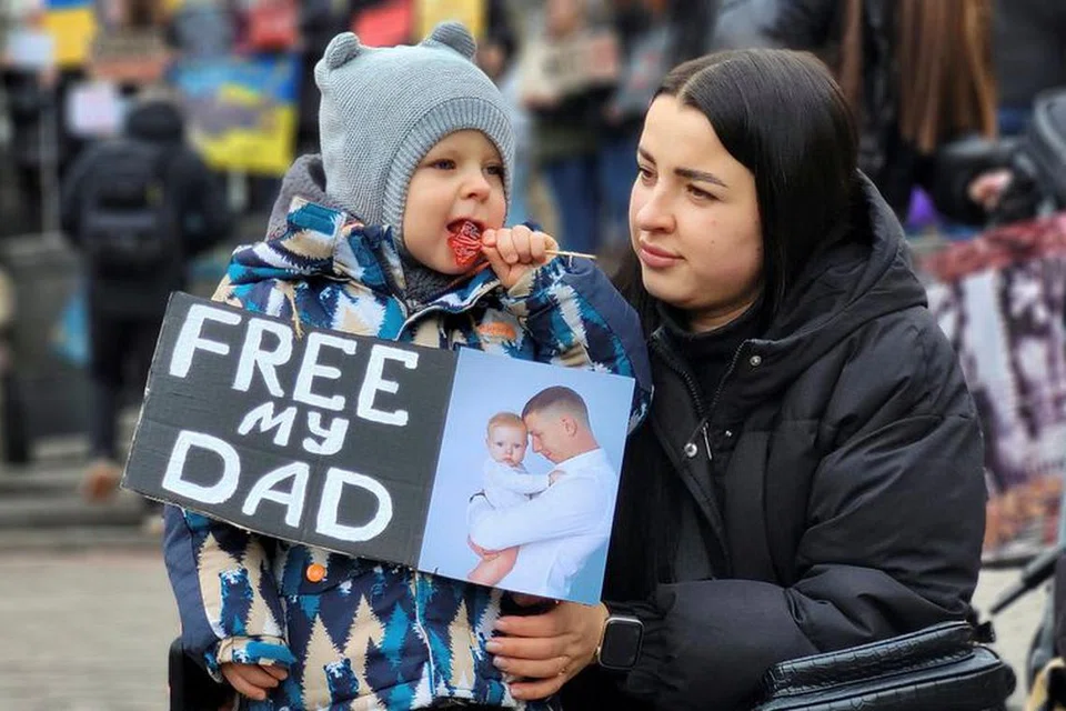 Ukrainian family hopes for father's return from Russian captivity | The ...