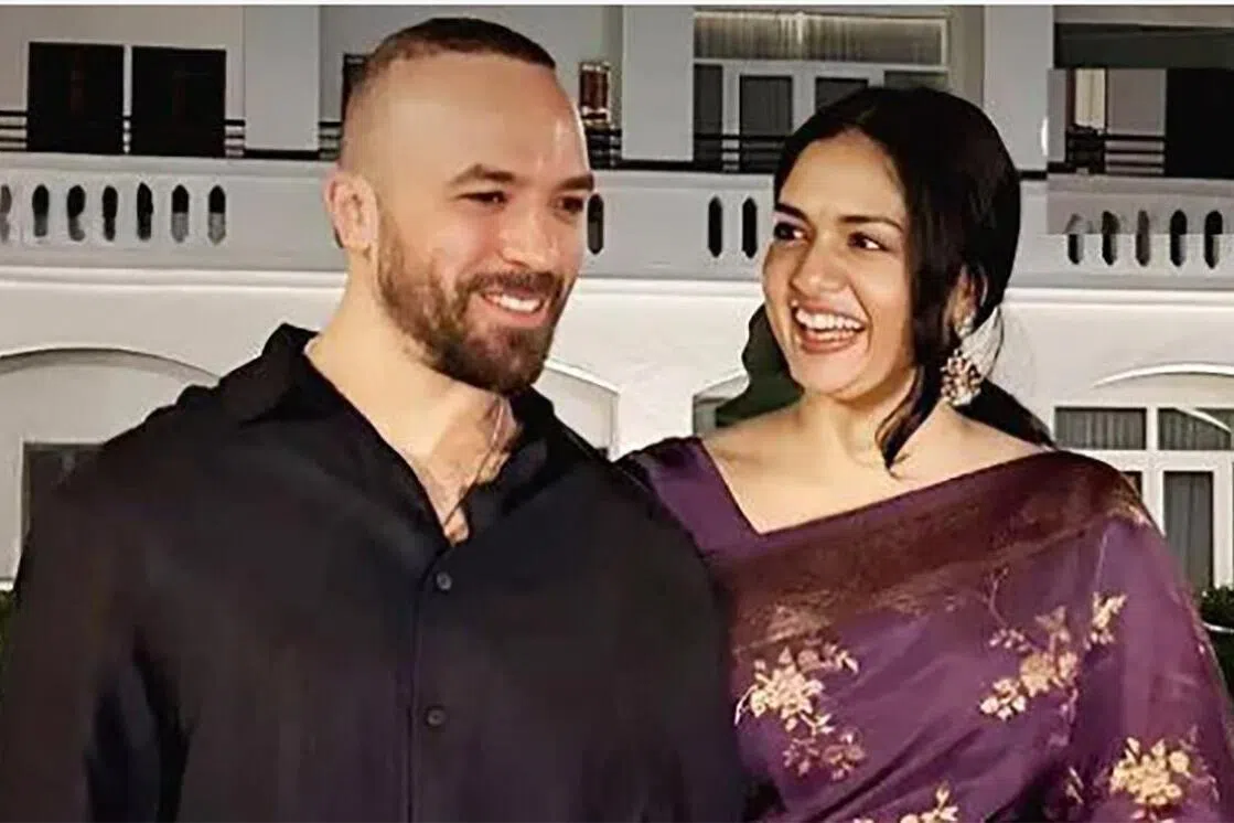 Emirati Influencer Confirms Relationship with Sunaina Yella, Lifestyle ...