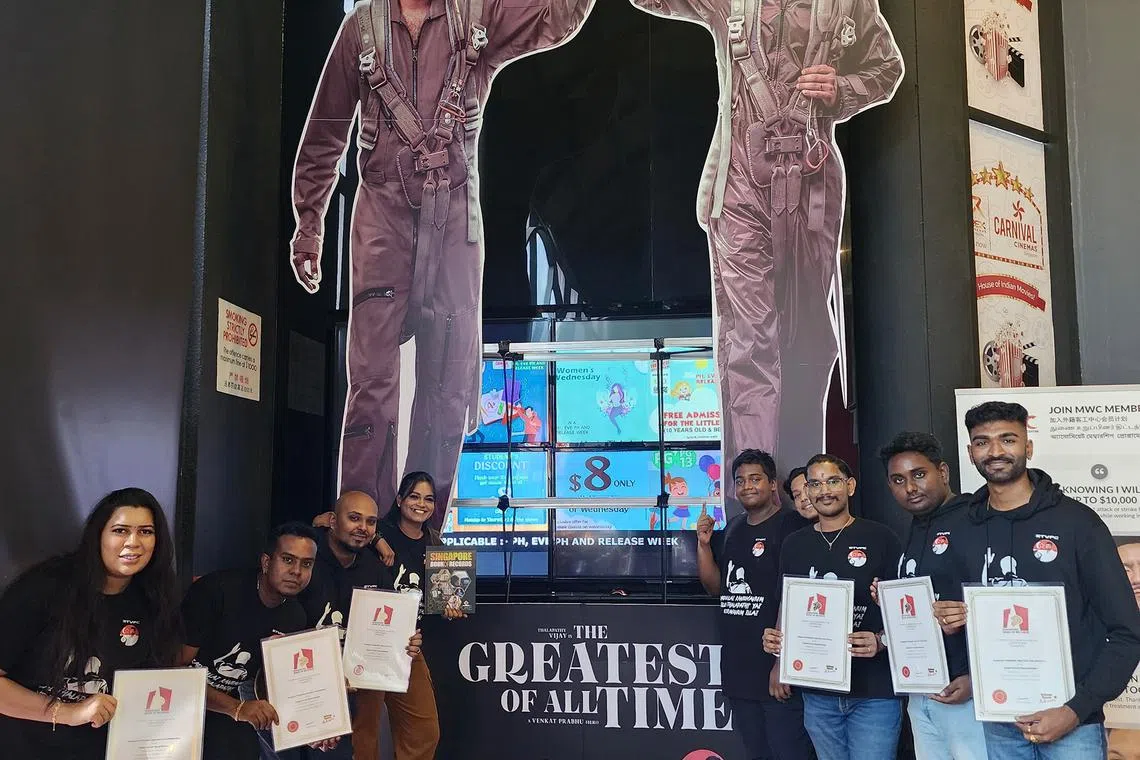 Vijay’s cut-out sets record, Lifestyle, Tabla