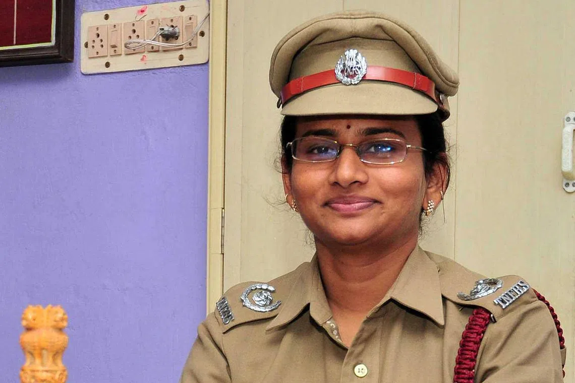 தீயணைப்புத்துறை அதிகாரி ஐஏஎஸ் அதிகாரி ஆனார் , தமிழ்நாடு செய்திகள் ...