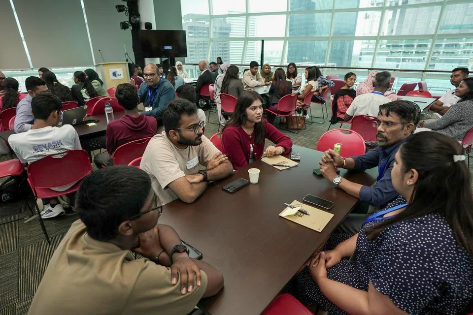 மனநலத் துறை குறித்த ஆழமான புரிதலுக்கு உதவும் ‘மனித நூலகம்’, சமூகம் ...