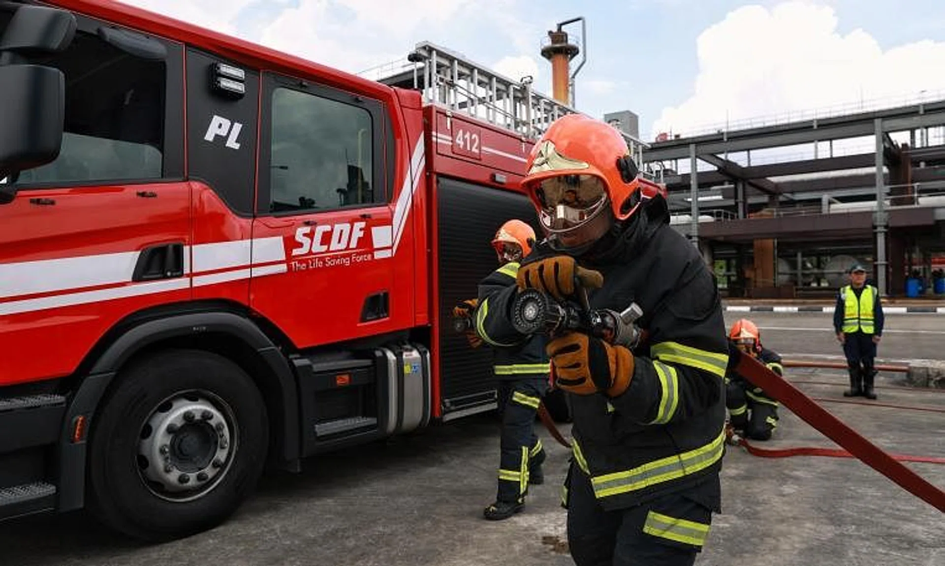 Live fire simulations part of SCDF's firefighting training for NSFs ...
