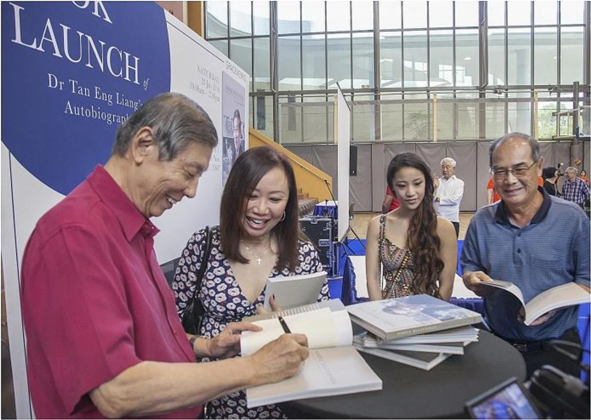 Top sports official Dr Tan..., Latest Sports News - The New Paper