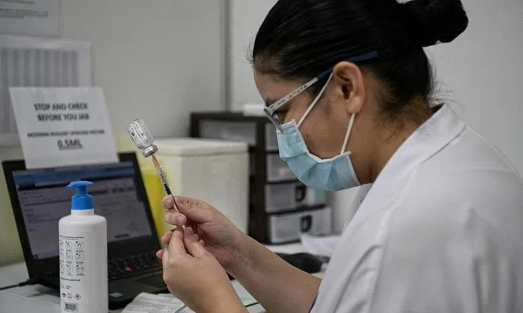 Bivalent Pfizer vaccine available to all aged 12 and above | The New Paper