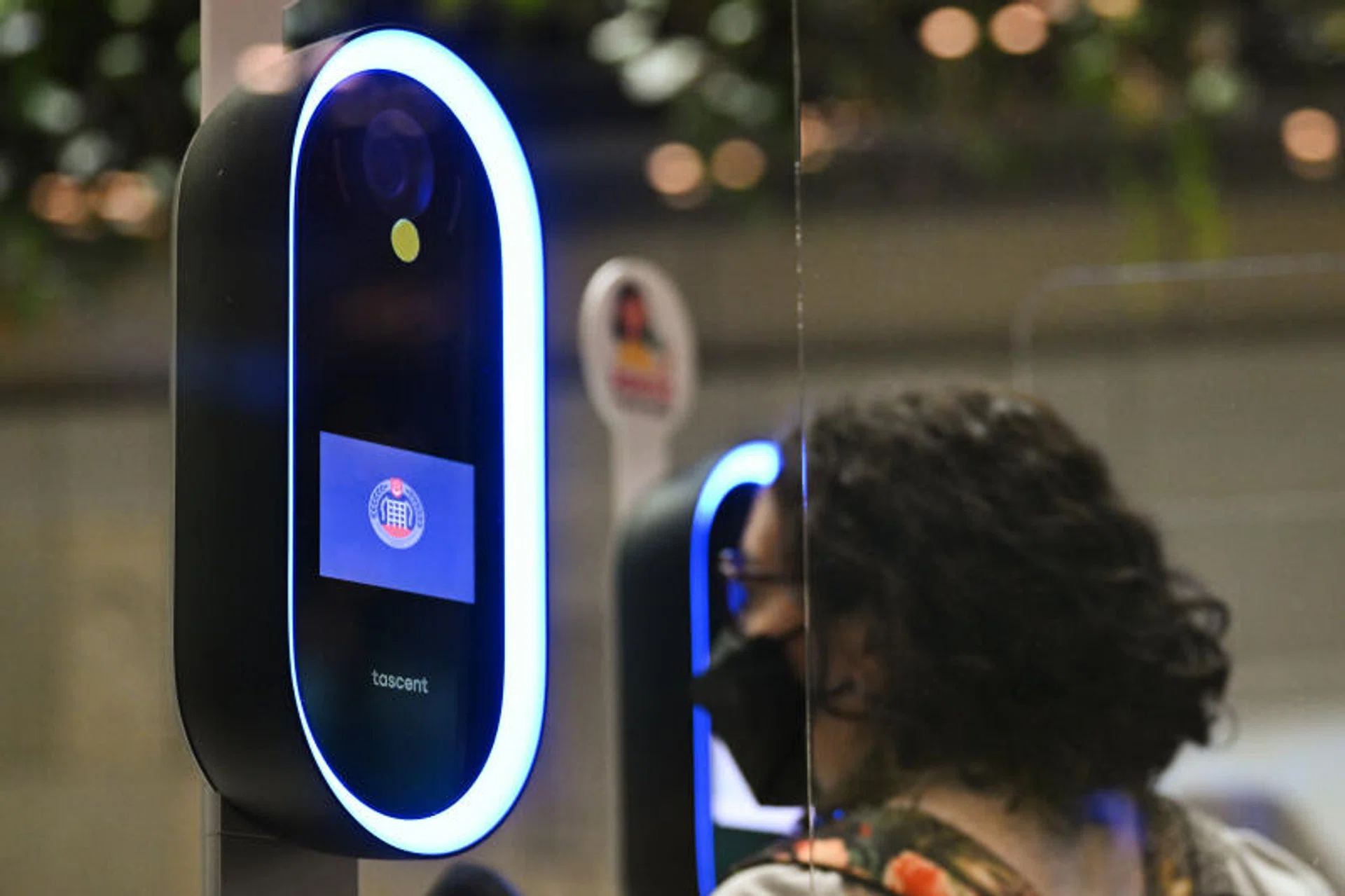 Biometric verification for travellers departing Changi to be rolled out ...